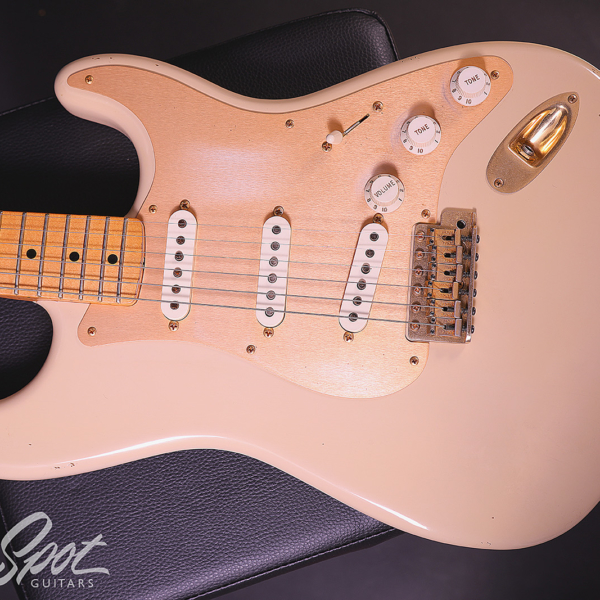 2005 Fender Stratocaster Desert Sand Custom Shop NAMM Limited Edition ...